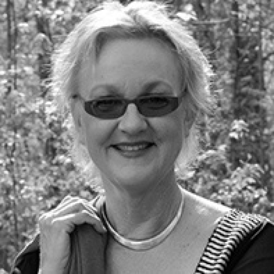 Sue Bohlin | Pop-up Opera Performance | San Francisco Music Troupe